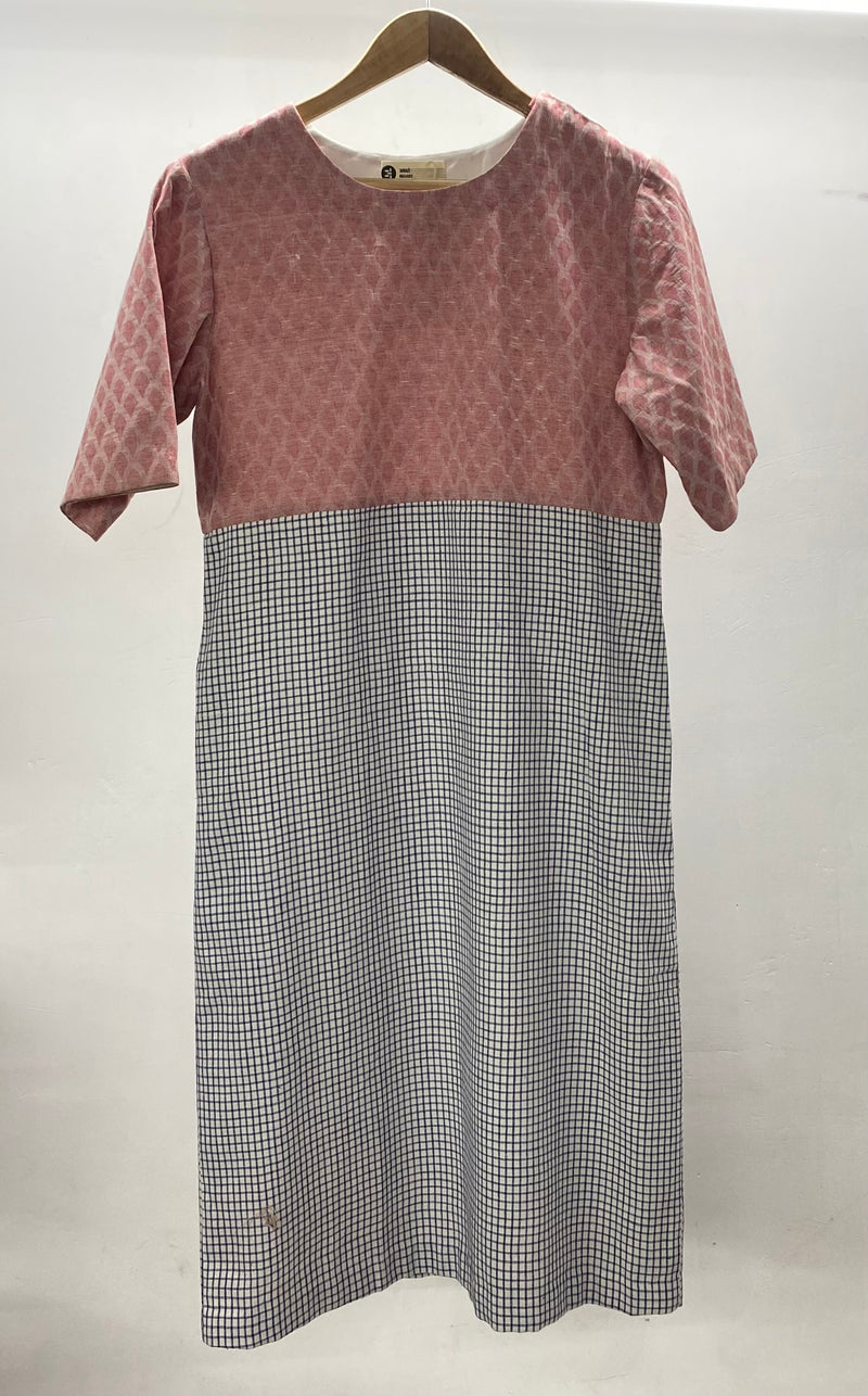 SPECIAL PRICES – Akaaro