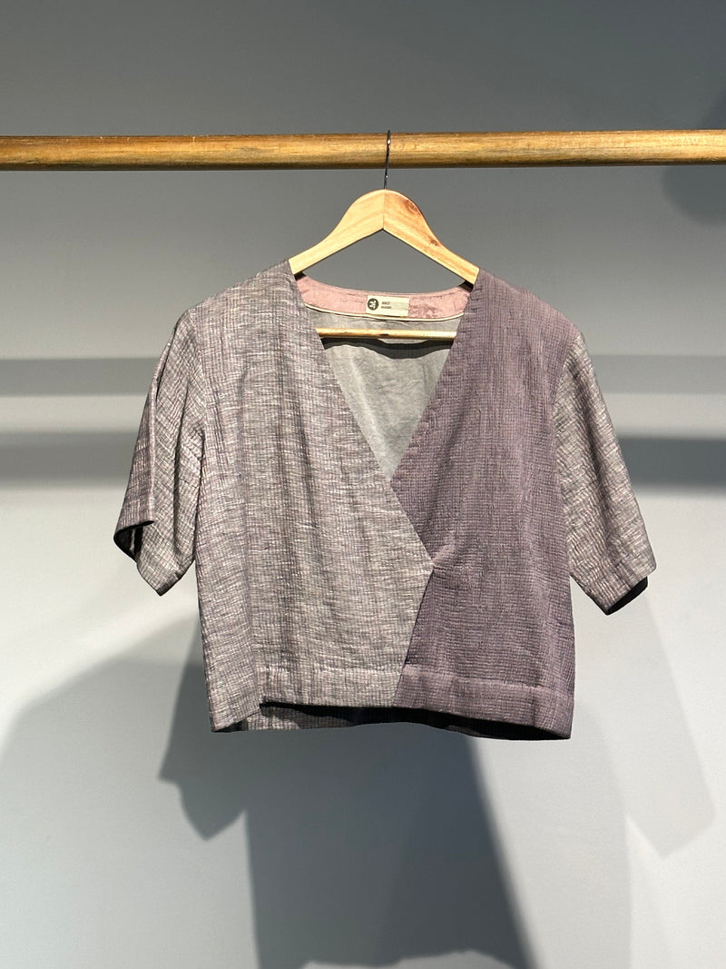 SPECIAL PRICES – Akaaro